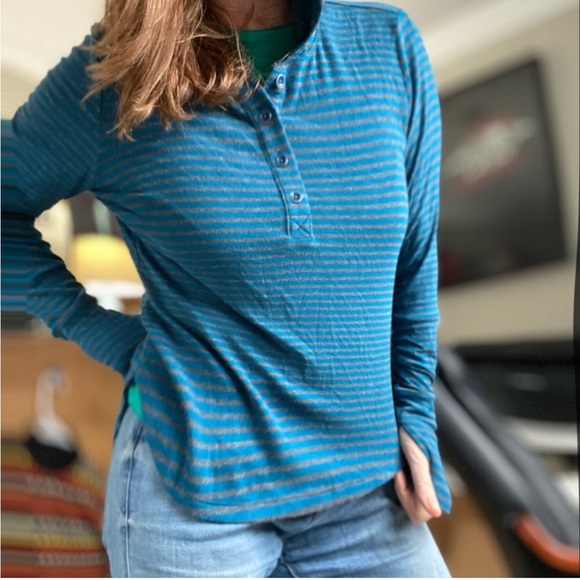 CAbi | Tops | Cabi Riff Hoodie 491 Teal And Gray With Thumb Holes In ...